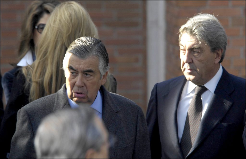 La presentación en sociedad de las gemelas de Alberto Alcocer