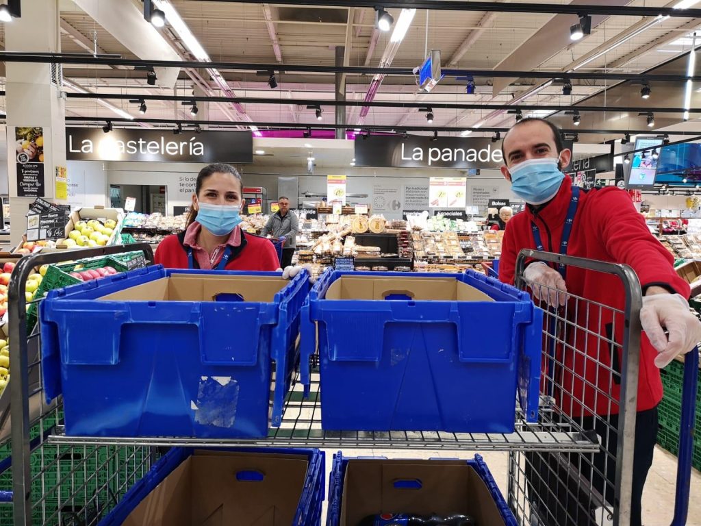 Carrefour abonará 200 euros a sus colaboradores por su esfuerzo