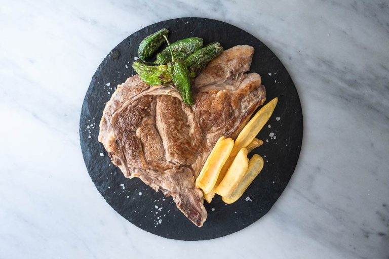 Como hacer el chuletón perfecto: la receta que no puede faltar en casa