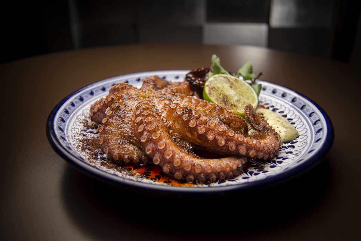 Cómo hacer un pulpo rebozado súper crujiente en pocos minutos