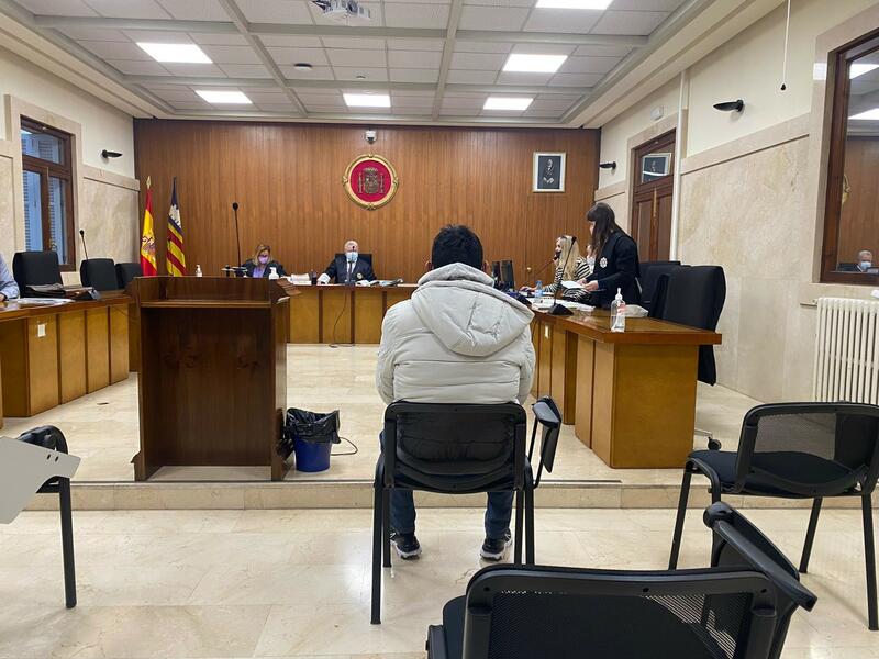 Condenado A Un Año De Prisión Por Abusar Sexualmente De Una Menor En