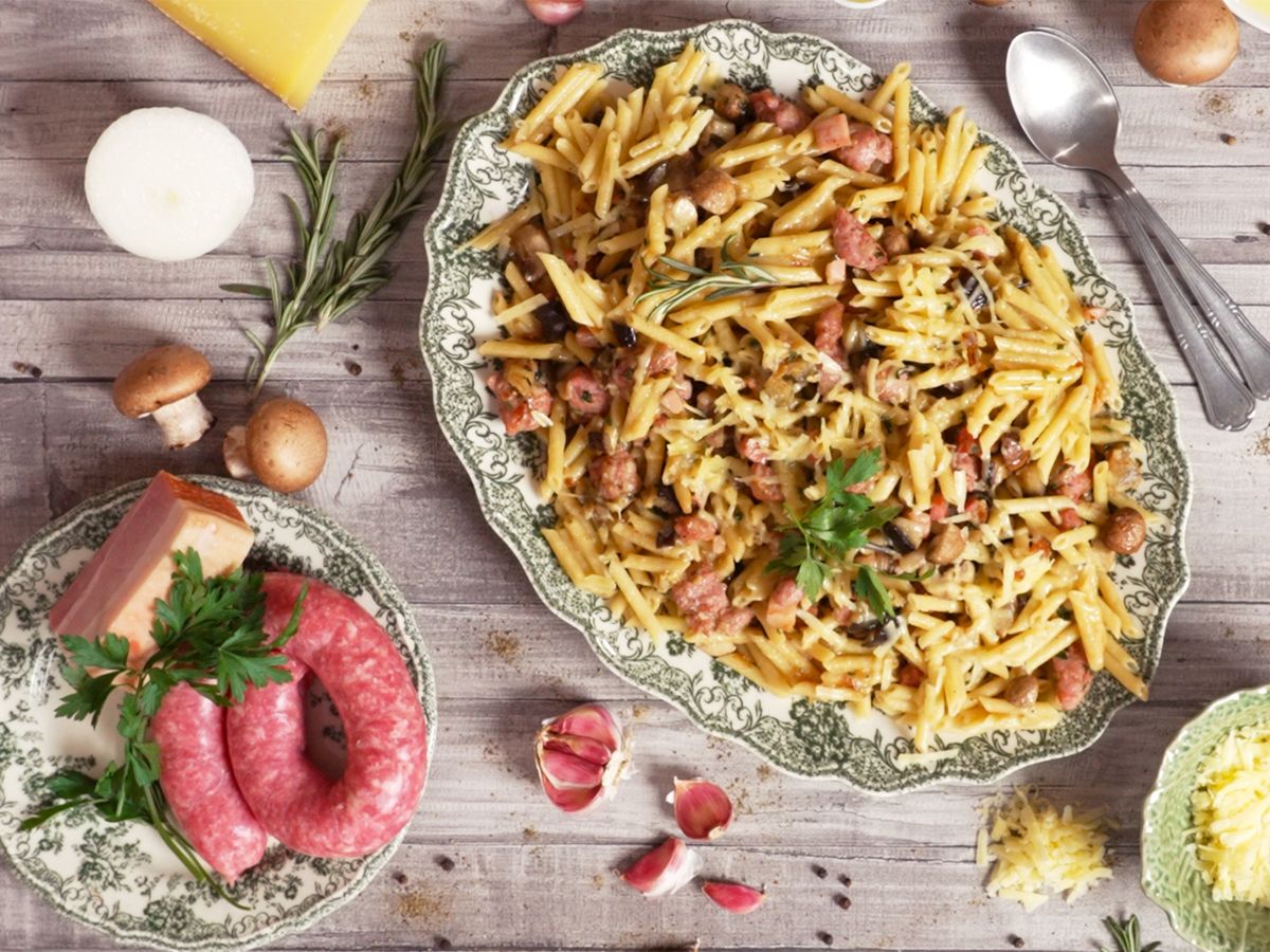 La Pasta Con Salsa De Calabacín Y Butifarra Una Receta Que Amarás En